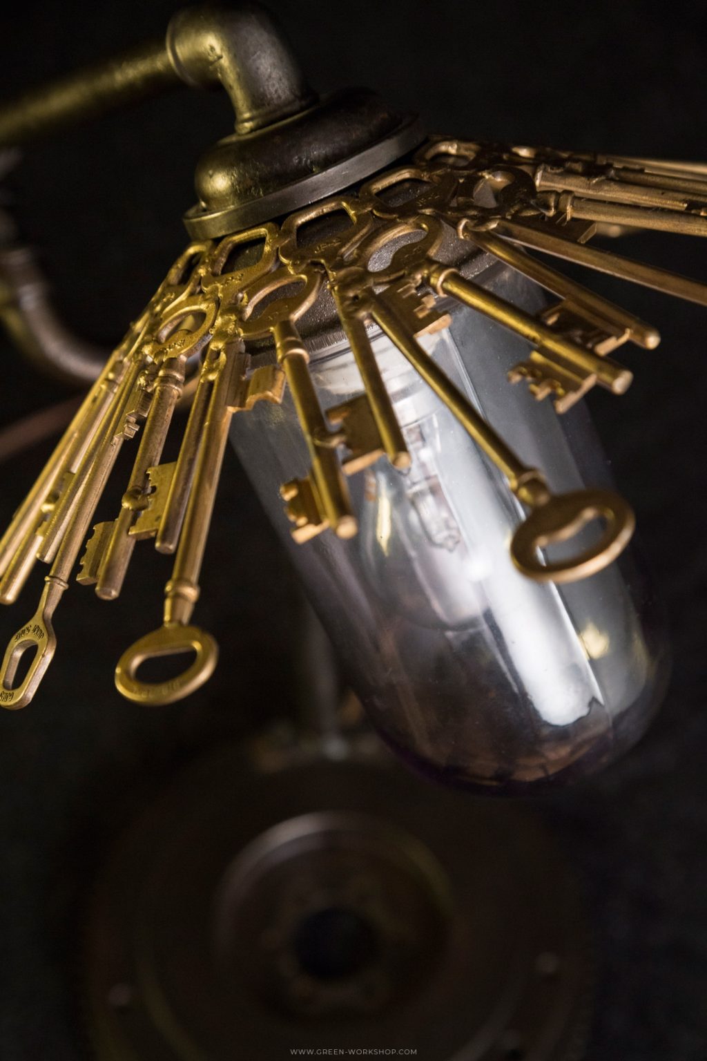 Mechanical flower, by Mat Green, from the Green Workshop